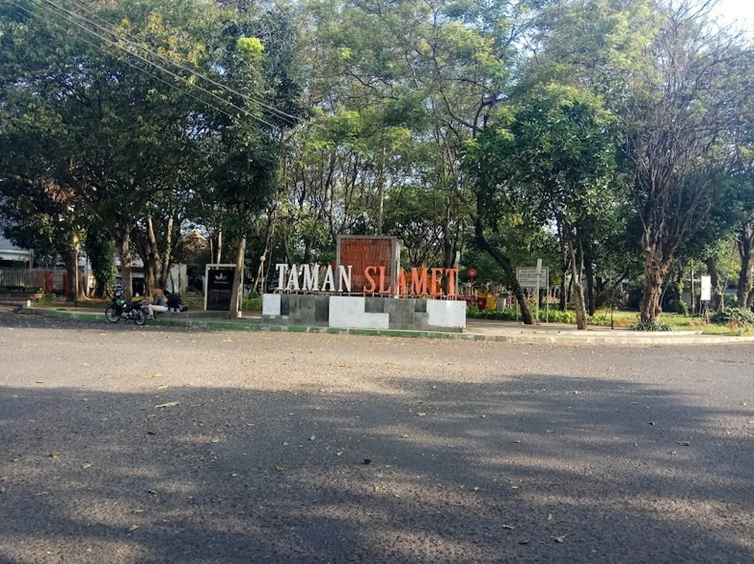 Taman Slamet Malang: Daya Tarik, Harga Tiket & Lokasi
