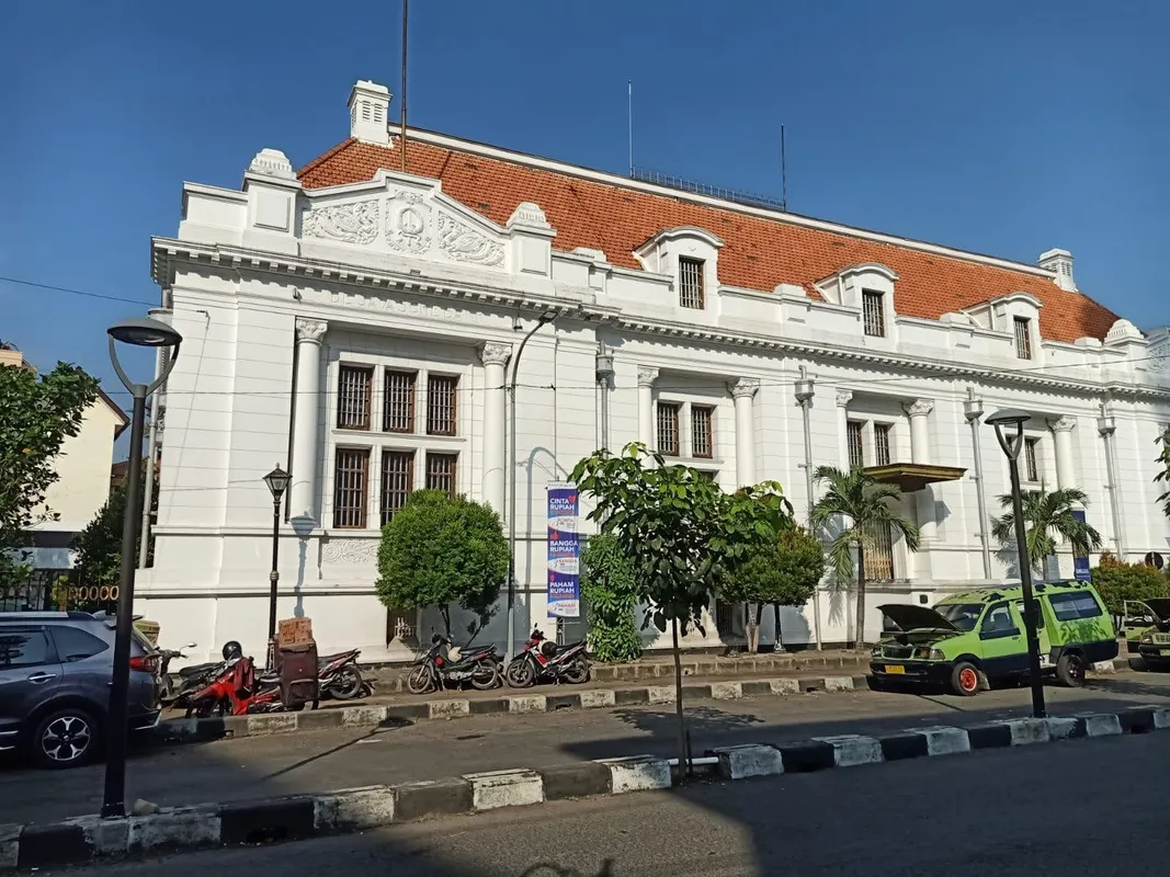 De Javasche Bank: Alamat, Jam Buka, Harga Tiket & Daya Tarik
